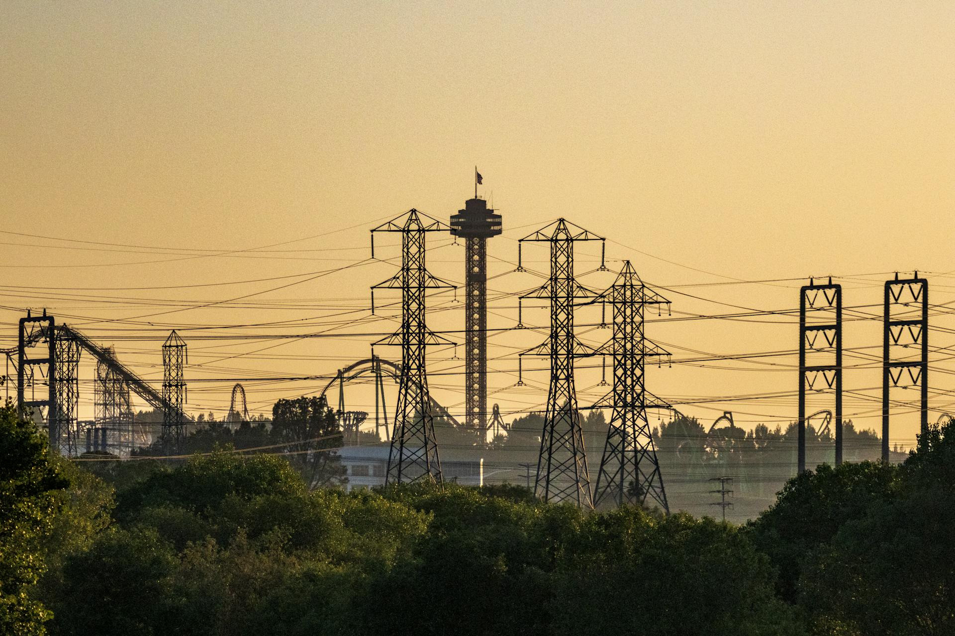 Mengenal Power Wheeling: Apakah Mampu Mempercepat Transisi Energi?